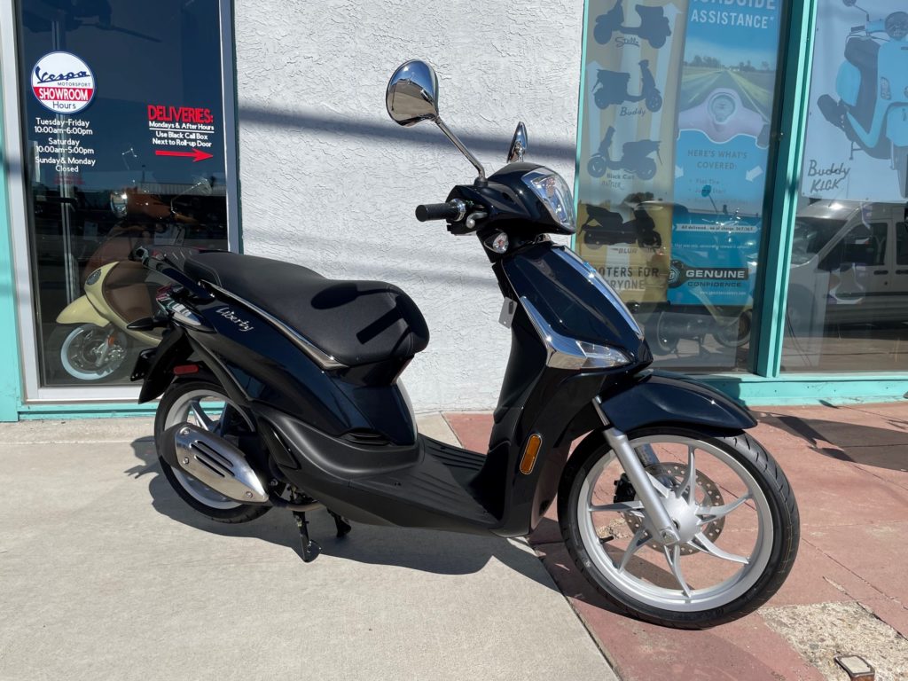 LIBERTY-BLACK-50CC-2021-SIDE | San Diego Scooters | Vespa | Genuine ...